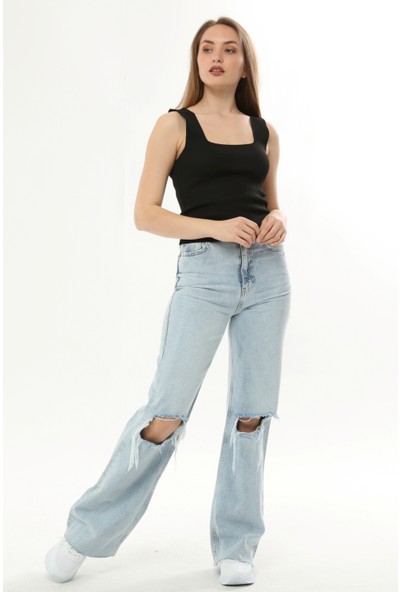 Modaleria Siyah Ön ve Arka Kare Yakalı Kalın Askılı Likralı Triko Atlet