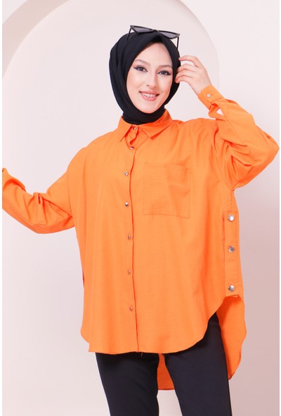 İmaj Butik Metal Görünümlü Düğme Detaylı Tesettür Gömlek/turuncu İmaj Butik Metal Görünümlü Düğme Detaylı Tesettür Gömlek/turuncu