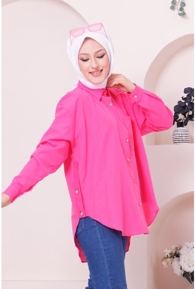 İmaj Butik Metal Görünümlü Düğme Detaylı Tesettür Gömlek/fuşya İmaj Butik Metal Görünümlü Düğme Detaylı Tesettür Gömlek/fuşya