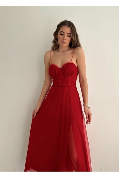 Kadın Kırmızı Ince Bağlama Detaylı Yırtmaçlı Göğüs Pedli Tül Elbise