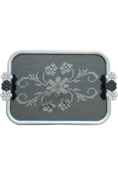 Elazığ Burada Huri Hanım Tel Kırma İşçilikli Dikdörtgen Tepsi Elazığ Burada Huri Hanım Tel Kırma İşçilikli Dikdörtgen Tepsi