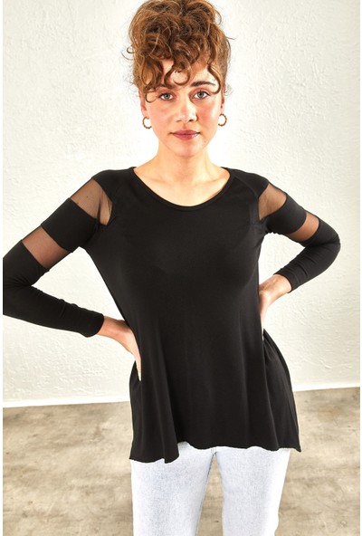 Oshebu Kadın Kolları Tül Detaylı Asimetrik Kesim Bluz Oshebu Kadın Kolları Tül Detaylı Asimetrik Kesim Bluz