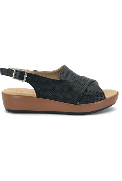 Ayakdaş 5513 Kadın Düz Taban Sandalet