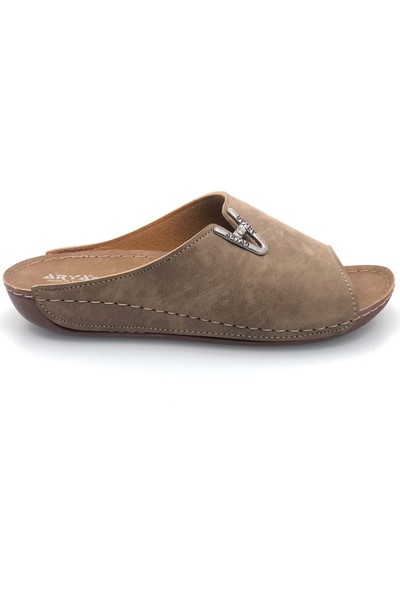 Kocamanlar Aryan 08-294 Kadın Ortapedik Terlik