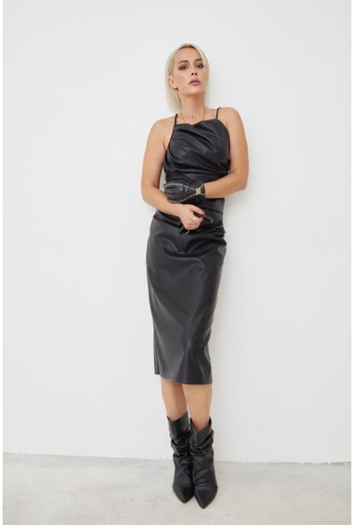 BY H Deri Elbise-Siyah