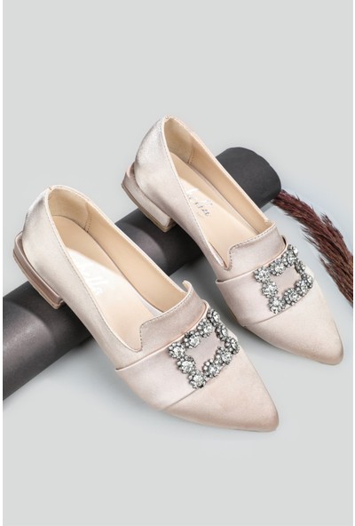 Carla Bella Alçak Topuk Taşlı Vizon Saten Kadın Ayakkabı MS-050