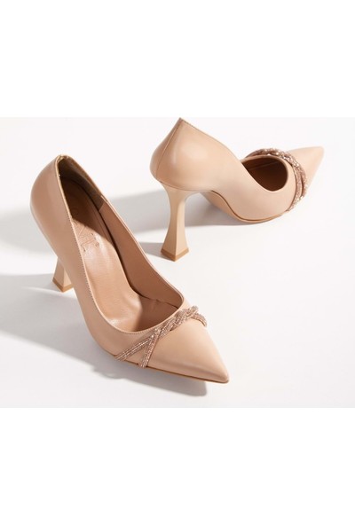 Feles Kadeh Topuk Taşlı Stiletto Kadın Topuklu Ayakkabı Feles Kadeh Topuk Taşlı Stiletto Kadın Topuklu Ayakkabı