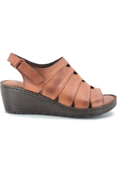 Claster Deri Full Dolgu Topuk Kadın Ayakkabı