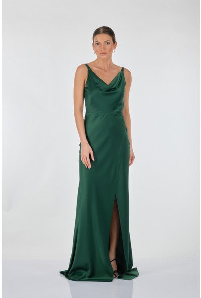 Dori Degaje Yaka Sırt Detaylı Yeşil Kadın Elbise 221KB4035 Dori Degaje Yaka Sırt Detaylı Yeşil Kadın Elbise 221KB4035