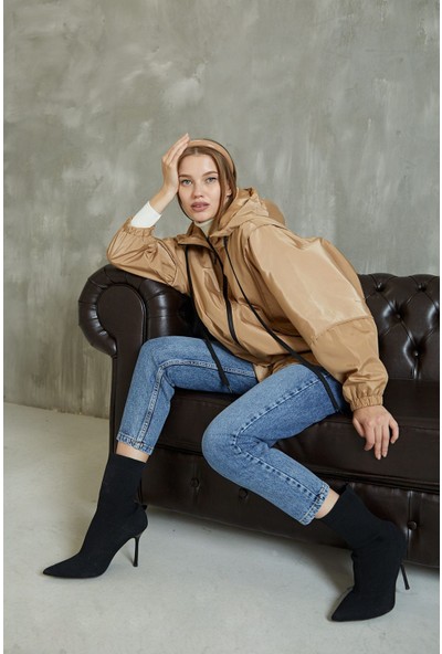 Salaş Yağmurluk-Bej