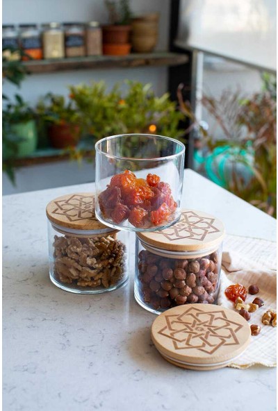 Refikadan Ahşap Kapaklı 3lü Kavanoz Seti 700 cc Refikadan Ahşap Kapaklı 3lü Kavanoz Seti 700 cc