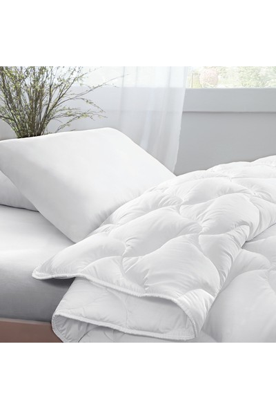 Yataş Bedding Çift Kişilik Eco Night Yorgan 300 Gr/m2 (195X215)