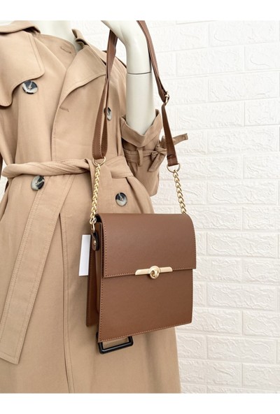 Taba Kadın Uzun Askılı Zincir Detaylı Omuz Çantası Taba Kadın Uzun Askılı Zincir Detaylı Omuz Çantası
