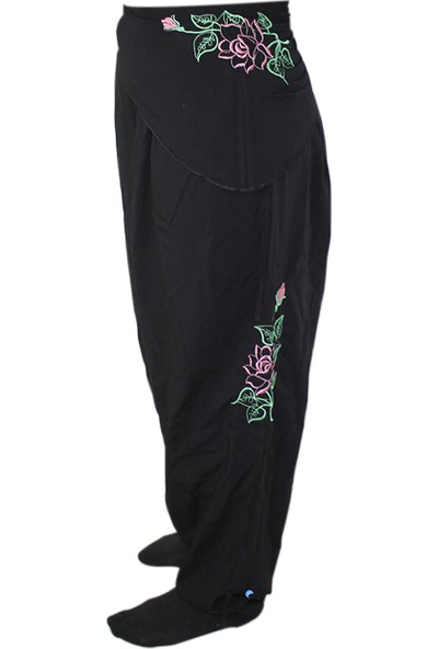 Çiçekçi Tekstil Yöresel Kadın Şalvar Siyah Gül Desenli Lastikli Çiçekçi Tekstil Yöresel Kadın Şalvar Siyah Gül Desenli Lastikli