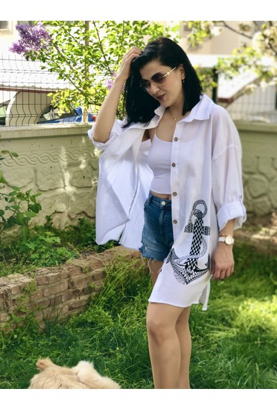 Çapa Desenli Beyaz Gömlek