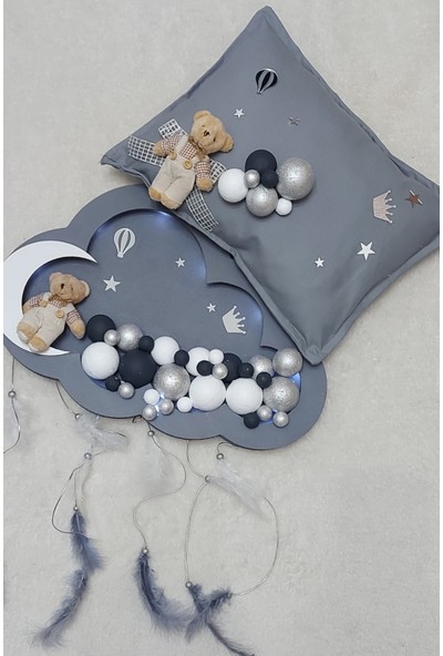 Decorleon Ledli Kapı Süsü ve Yastık Decorleon Ledli Kapı Süsü ve Yastık