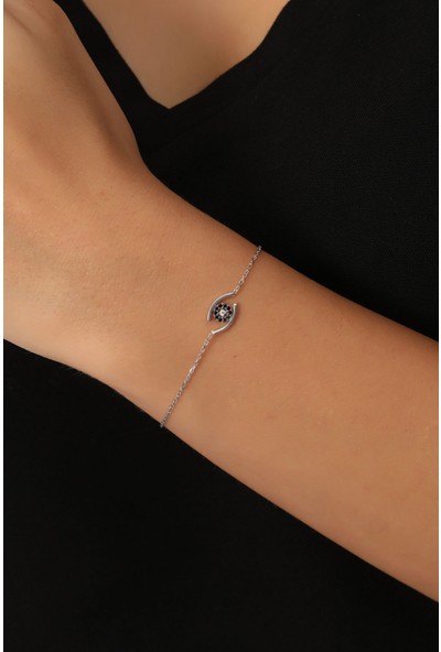 Bilsen Store 925 Ayar Gümüş Rodium Kaplama Siyah Zirkon Taşlı Yarım Göz Gümüş Bileklik Bilsen Store 925 Ayar Gümüş Rodium Kaplama Siyah Zirkon Taşlı Yarım Göz Gümüş Bileklik