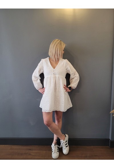Beyaz Mini Fisto Elbise Beyaz Mini Fisto Elbise
