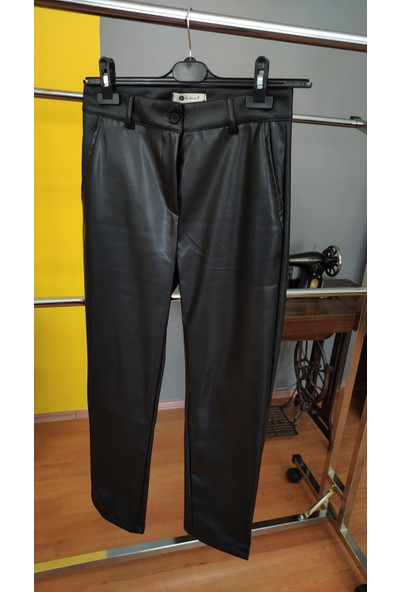 Deseo Boutıque Kadın Suni Deri Pantolon Deseo Boutıque Kadın Suni Deri Pantolon