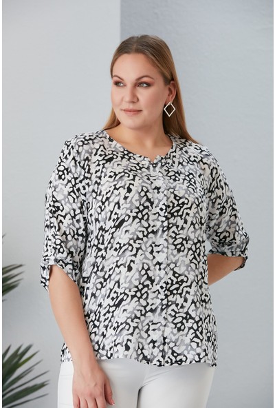 Rmg Hakim Yaka Desenli Büyük Beden Siyah Gömlek Rmg Hakim Yaka Desenli Büyük Beden Siyah Gömlek