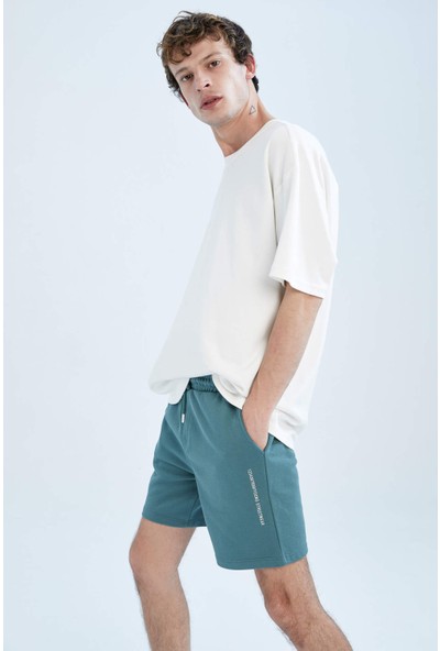 DeFacto Slim Fit Ince Kumaş Pamuklu Penye ŞORT X7560AZ22SM DeFacto Slim Fit Ince Kumaş Pamuklu Penye ŞORT X7560AZ22SM
