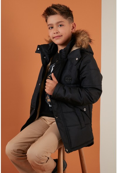 Lela Yakası Suni Kürklü Peluş Astarlı Kapüşonlu Kışlık Mont Erkek Çocuk Mont 6036024