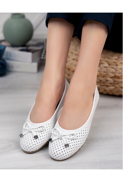 Şenter Kadın Babet Rahat Taban Delikli Cilt Şenter Kadın Babet Rahat Taban Delikli Cilt