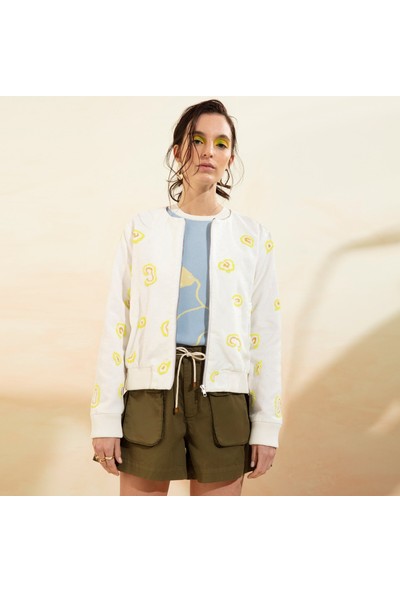 Yargıcı Nakış Detaylı Ceket