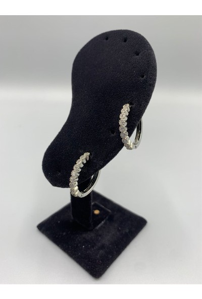 Bujiteri Dükkanı Gümüş Renk Zirkon Taşlı Halka Küpe