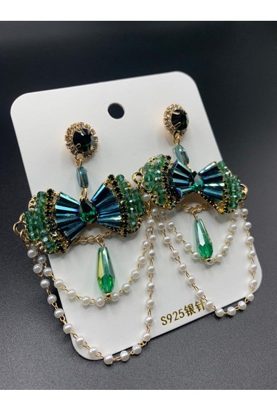 Bujiteri Dükkanı Yeşil Renk Taşlı ve Inci Ipli Tasarım Küpe Bujiteri Dükkanı Yeşil Renk Taşlı ve Inci Ipli Tasarım Küpe