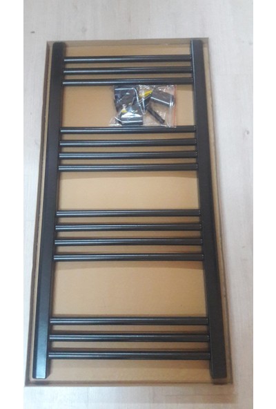 Eurasia 500 x 1000 Siyah Havlupan + 2 Adet Radyatör Vanası Mat Siyah Eurasia 500 x 1000 Siyah Havlupan + 2 Adet Radyatör Vanası Mat Siyah