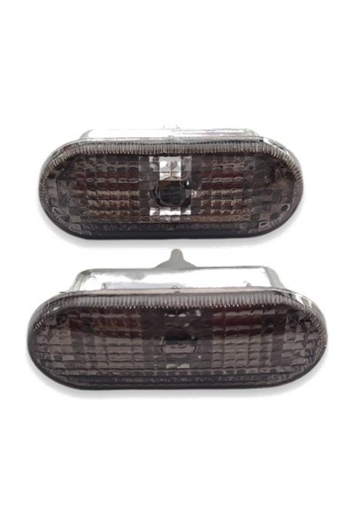Nova Vw Golf 4 Mk4 1998-2004 Sağ Sol Yan Çamurluk Sinyal Lambası Takımı Koyulaştırılmış 3B0949117C Nova Vw Golf 4 Mk4 1998-2004 Sağ Sol Yan Çamurluk Sinyal Lambası Takımı Koyulaştırılmış 3B0949117C