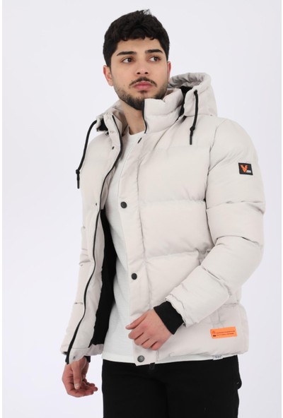 Stil Kombin Çıkarılabilir Kapşonlu Armalı Içi Kürklü Şişme Mont 2911