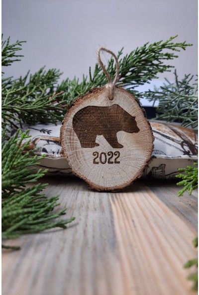 Alyones Ayı Ahşap Süsü, Ahşap Dilim Süsü, Ormanlık Süsü, Bayram Süsleri, Oduncu Süsü, Rustik Noel, 2022 Süsü Alyones Ayı Ahşap Süsü, Ahşap Dilim Süsü, Ormanlık Süsü, Bayram Süsleri, Oduncu Süsü, Rustik Noel, 2022 Süsü