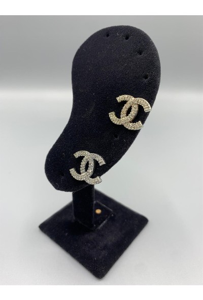 Bujiteri Dükkanı Gümüş Renk Zirkon Taşlı C C Küpe