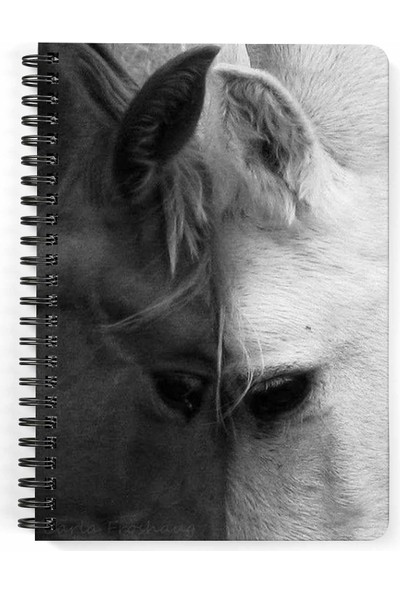 Rowalsi At Baskılı Ahşap Kapaklı Defter 15X20 cm DFT3349