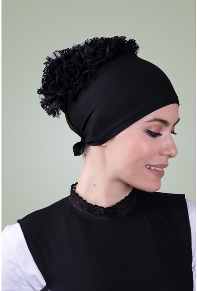 Hürrem Bone Siyah Arkadan Bağlamalı Tesettür Bone Viskon Kumaş Fırfır Bone 1006_01 Hürrem Bone Siyah Arkadan Bağlamalı Tesettür Bone Viskon Kumaş Fırfır Bone 1006_01