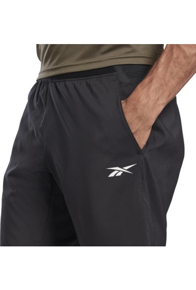 Reebok H46644 Wor Strength Erkek Siyah Spor Şort Reebok H46644 Wor Strength Erkek Siyah Spor Şort