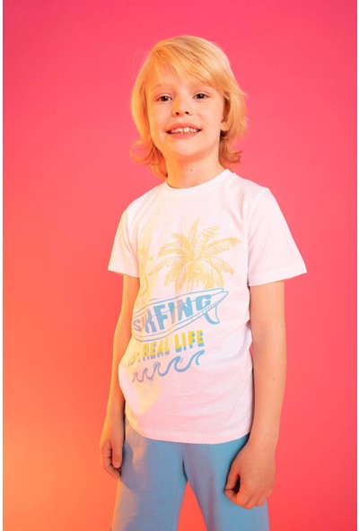 DeFacto Erkek Çocuk Regular Fit Bisiklet Yaka Kısa Kollu Pamuklu Penye TIŞÖRT Y0845A622SM