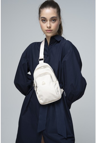 United Colors Of Benetton Benetton Kadın Vücut Çantası Bej BNT721