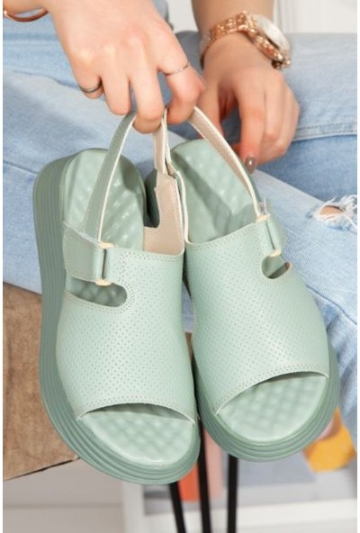 Tomi Mint Yeşili Cilt Sandalet Tomi Mint Yeşili Cilt Sandalet