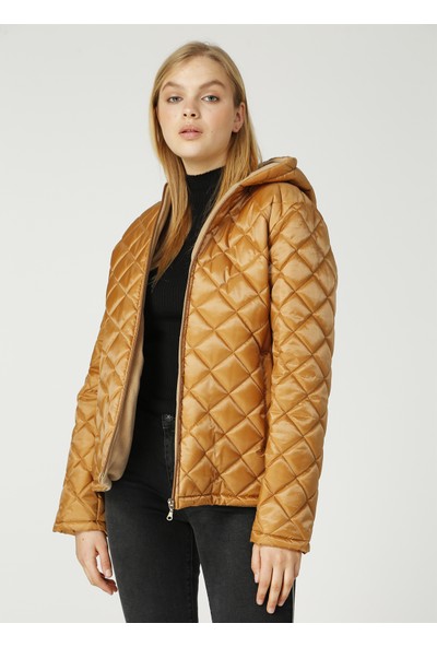 Fabrika Comfort Kapüşon Yaka Kapitone Deve Tüyü Mont