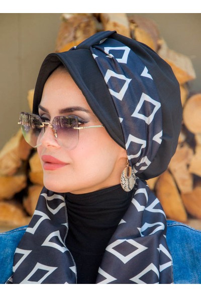 Desenli Şapka Bone Siyah Beyaz