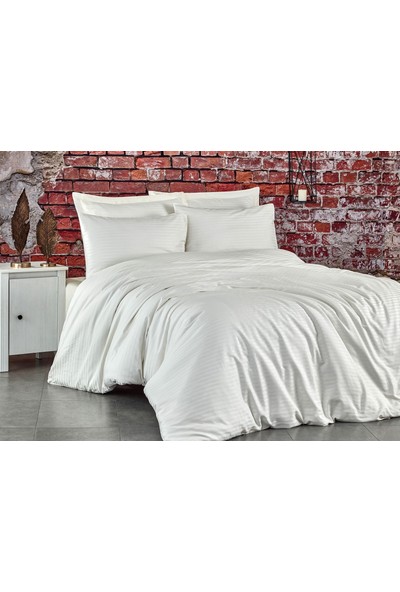 Komfort Home Çift Kişilik 2 Nevresimli Pamuk Saten Nevresim Takımı Komfort Home Çift Kişilik 2 Nevresimli Pamuk Saten Nevresim Takımı