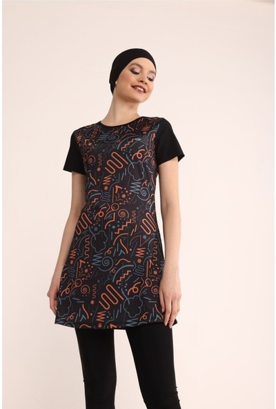 Tesmay Kısa Kollu Yarı Kapalı Tesettür Mayo Siyah Desenli 4'lü Takım Swimsuit