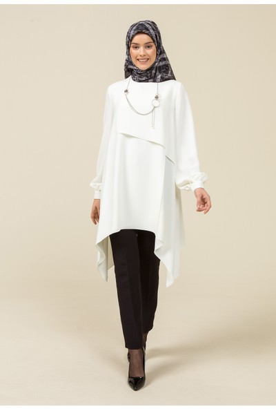 Ekru Kolye Detaylı Asimetrik Kesim Tunik 2214082 Ekru Kolye Detaylı Asimetrik Kesim Tunik 2214082