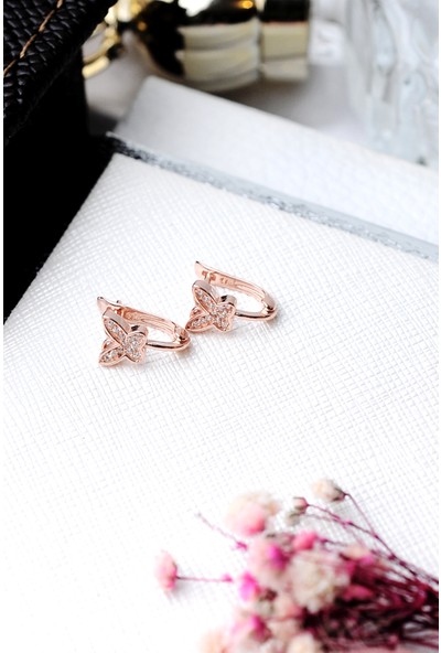 Encili Silver 925 Ayar Gümüş Taşlı Kelebek Model Rose Renk Çocuk J Küpe Encili Silver 925 Ayar Gümüş Taşlı Kelebek Model Rose Renk Çocuk J Küpe