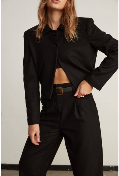 Vatkalı Gold Kare Tokalı Deri Kemer Siyah