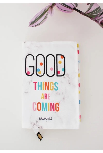 Mermer Desen Iyi Şeyler Geliyor Kitap Kılıfı