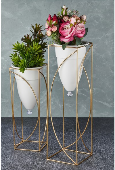 MHK Collection Metal 2'li Gold Ayaklı Dekoratif Beyaz Saksı MHK Collection Metal 2'li Gold Ayaklı Dekoratif Beyaz Saksı